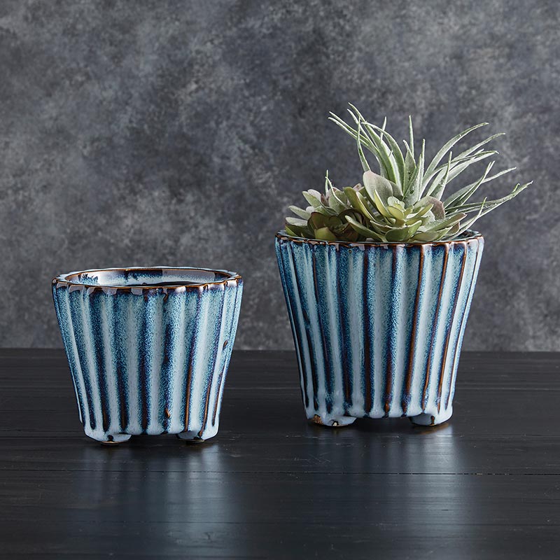 Ceramic Pot with Feet - SML - Planters & Pots | Artisanal – Artisanal ...