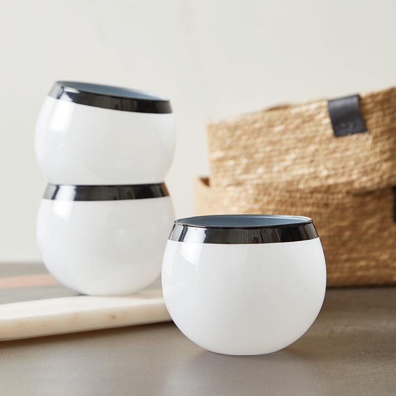 Roly Poly Glass - White w/Thick Black Rim - Water & Wine ...